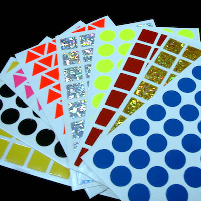 Autocollant repositionnable